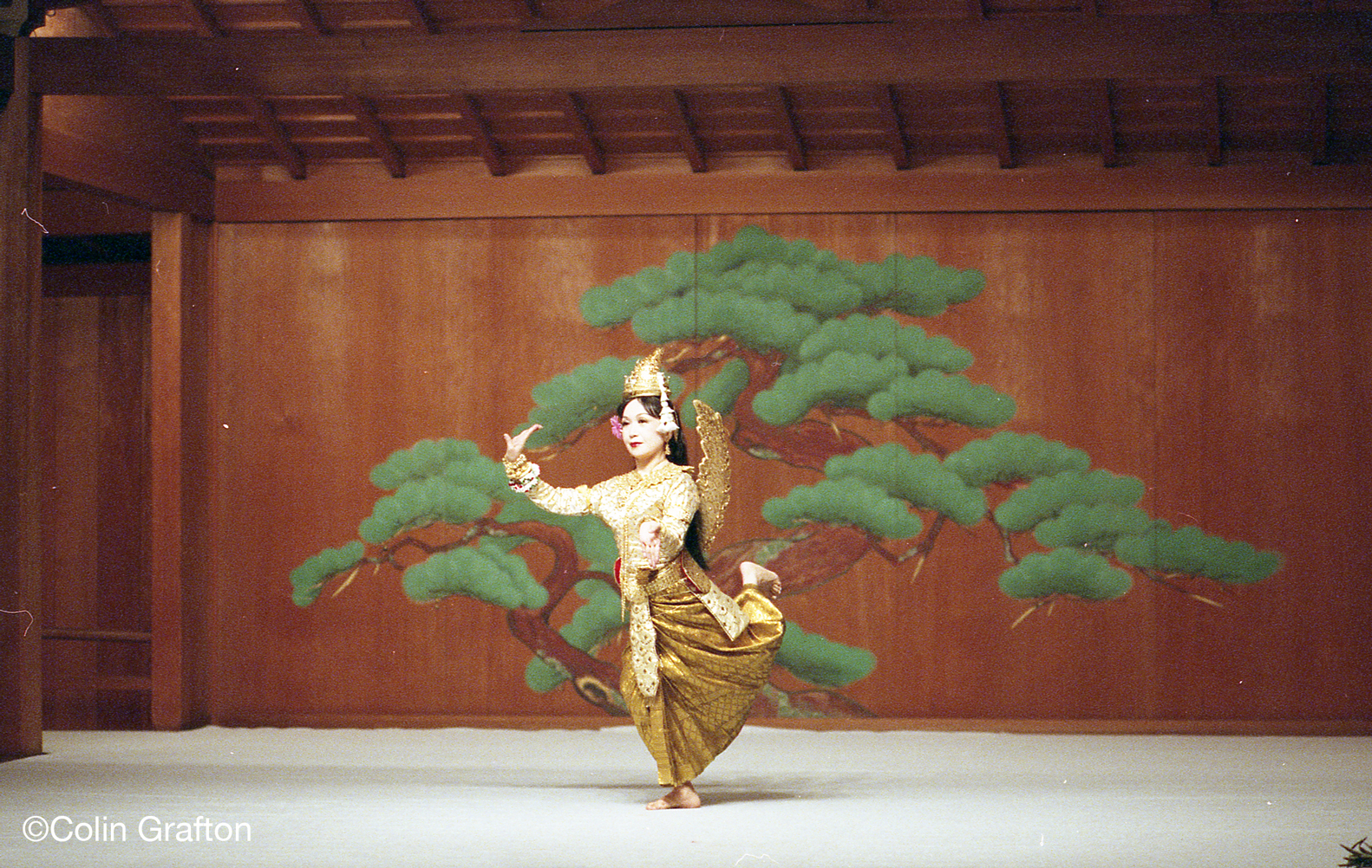 山中ひとみ / Hitomi Yamanaka | JCDA日本カンボジア舞踊協会 - カンボジア舞踊教室Sakarak